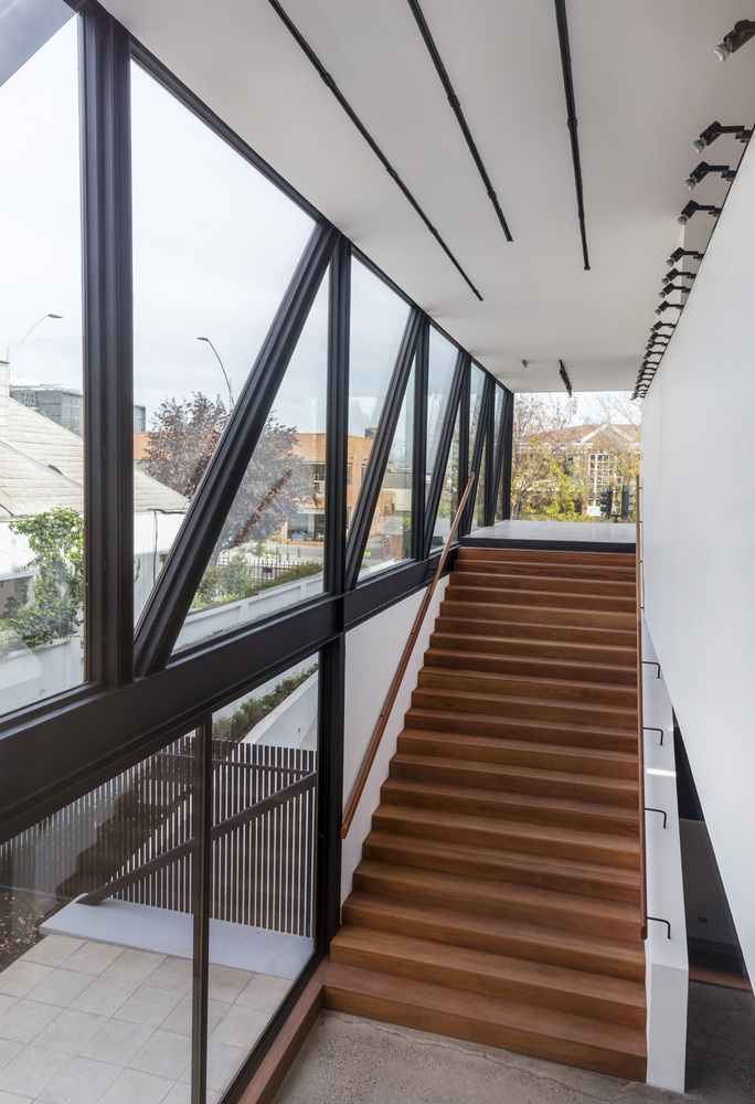 Gallery of 10 Projects That Feature Striking Steel Trusses - 36