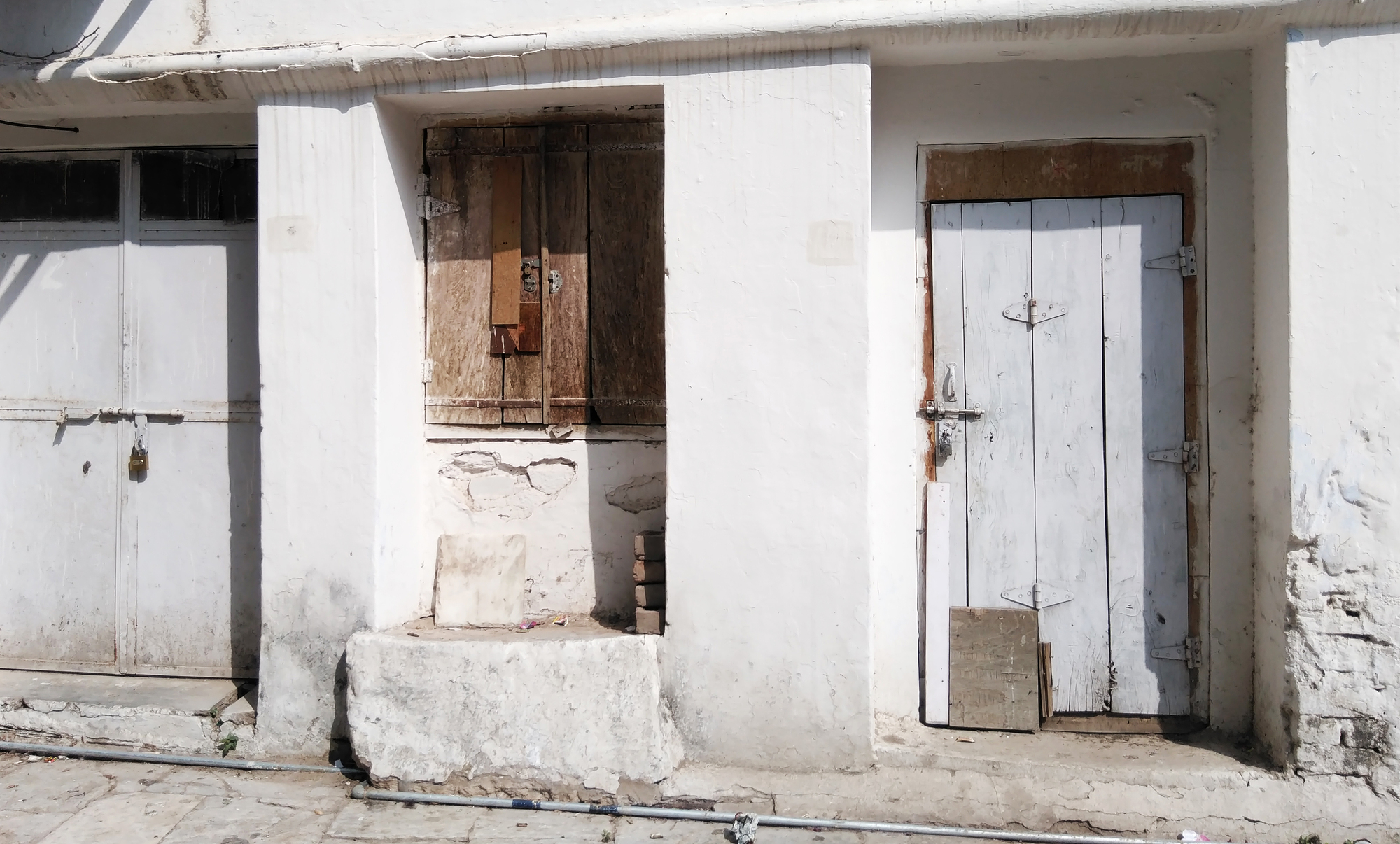 Gallery of A Tour Through the Many Doorways of India - 11