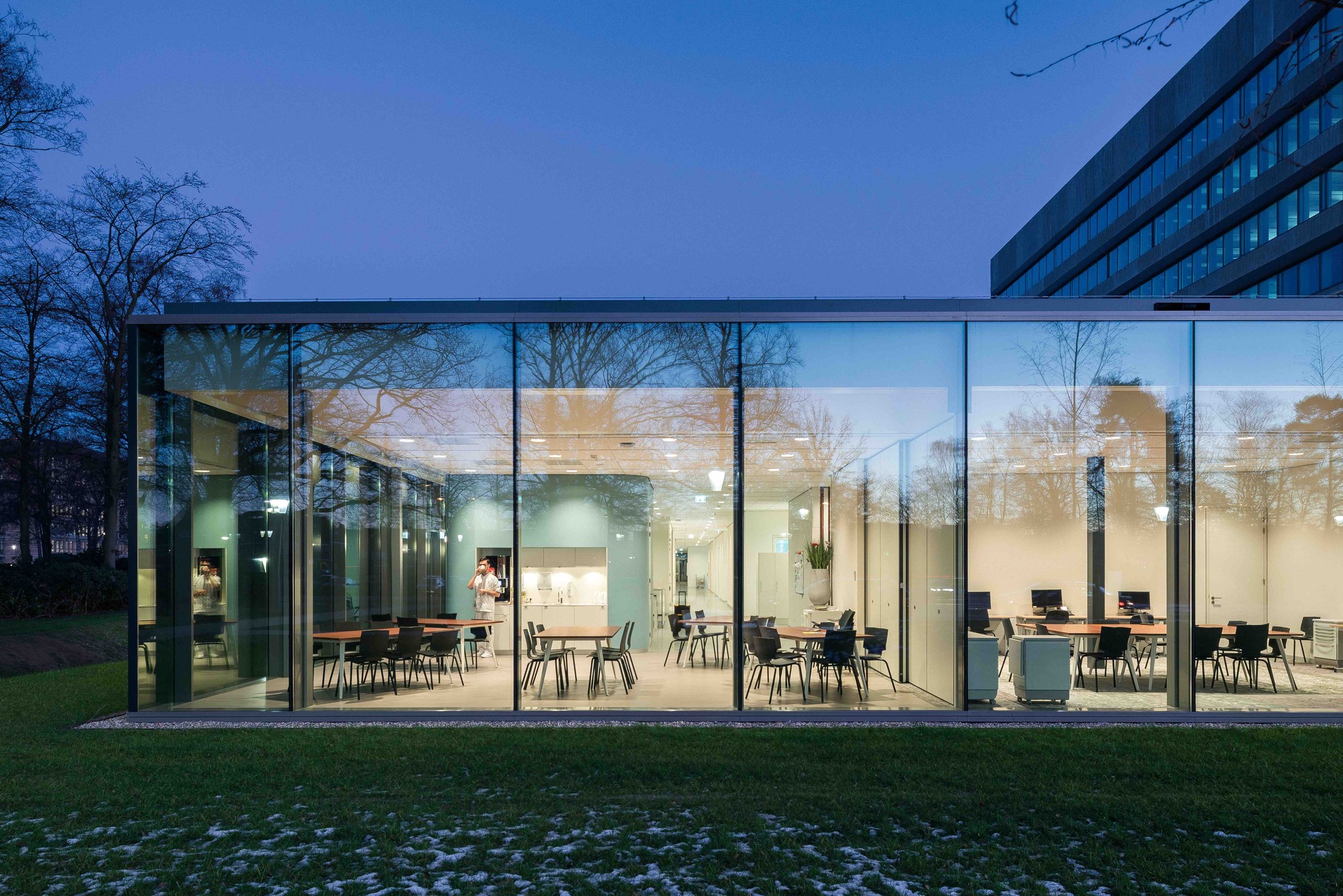 Gallery of Radboud University Dental Sciences Building / Inbo - 2