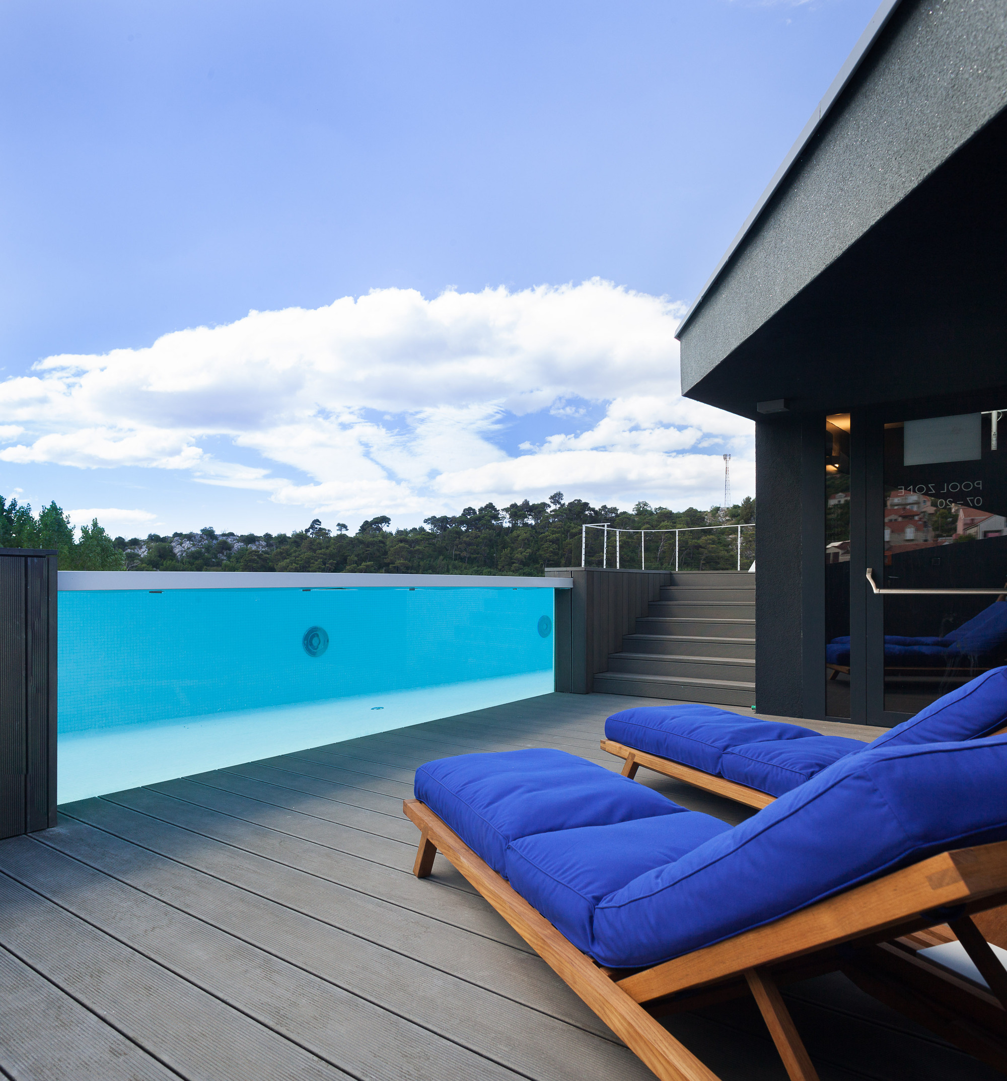 Gallery of One Suite Hotel / 3LHD - 2