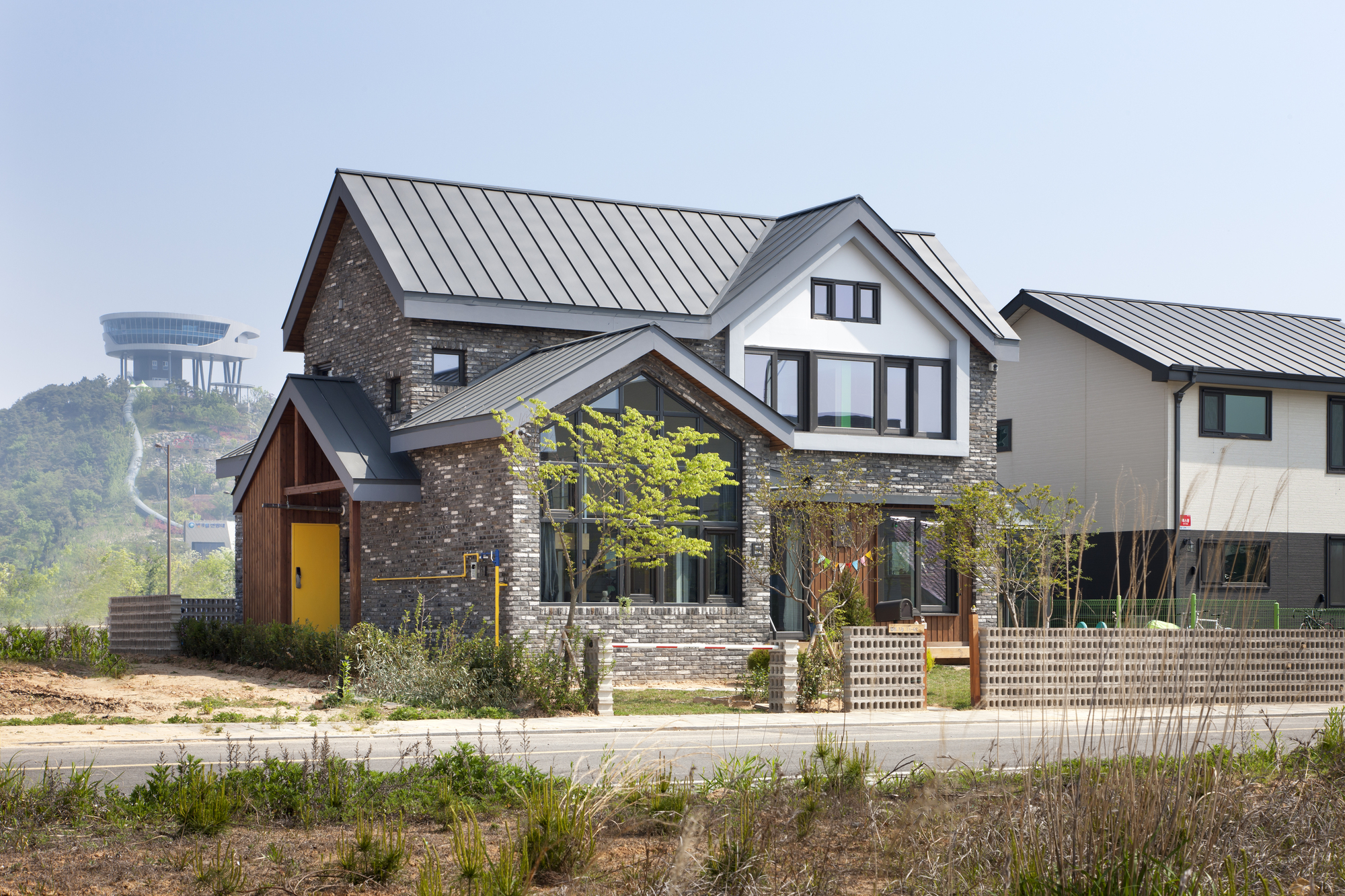 Gallery of J&J house / studio_GAON - 9