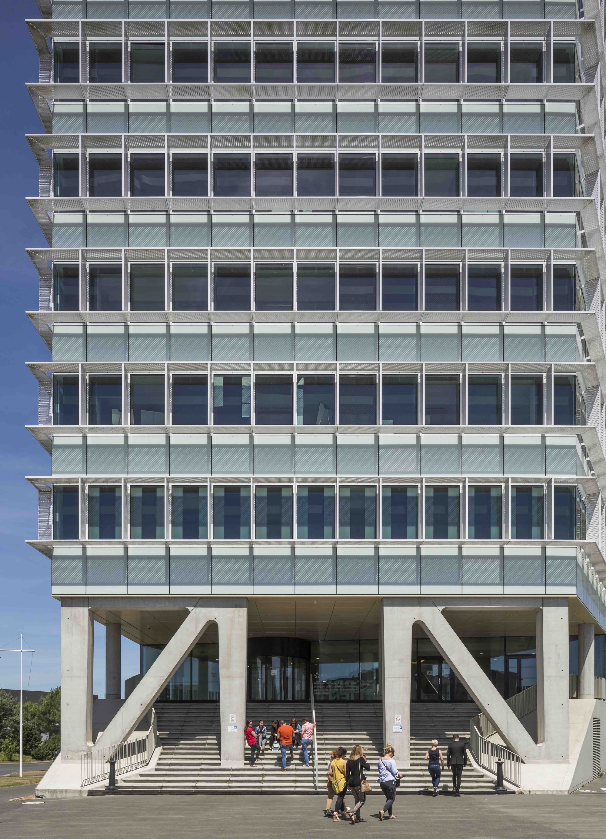 Gallery of Tour Lumière / Jacques Ferrier Architecture - 32