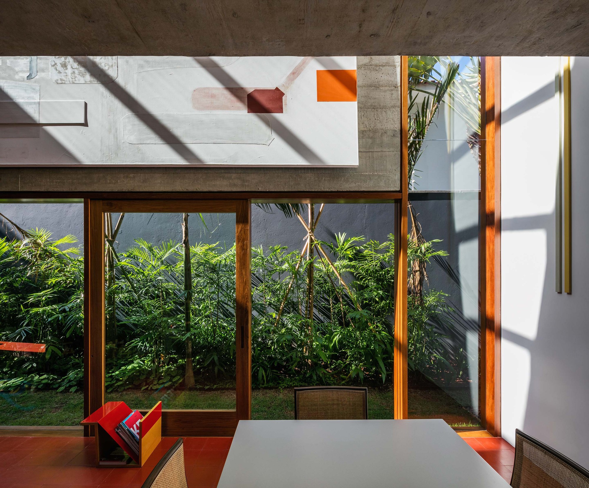Gallery of 239 House / UNA Arquitetos - 14