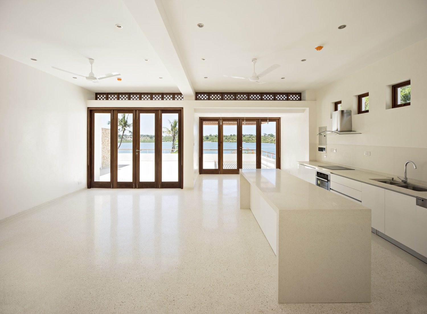 Gallery of Tudor Apartments / Urko Sanchez Architects - 12