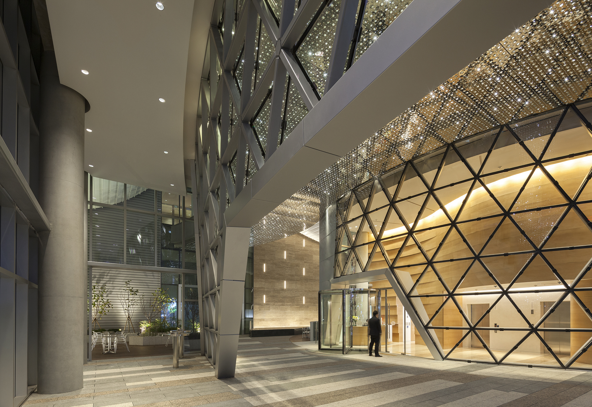 Gallery of Harim Group Headquarters Building / The Beck Group - 4