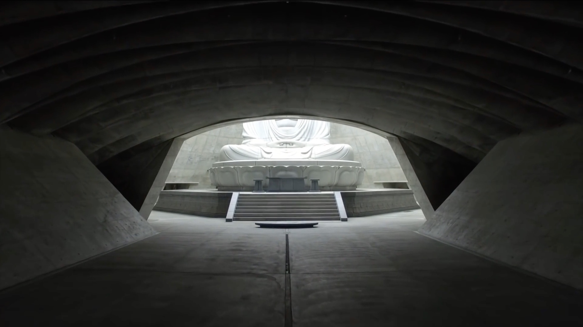 Galería de Tadao Ando envuelve una estatua gigante de Buda con un ...