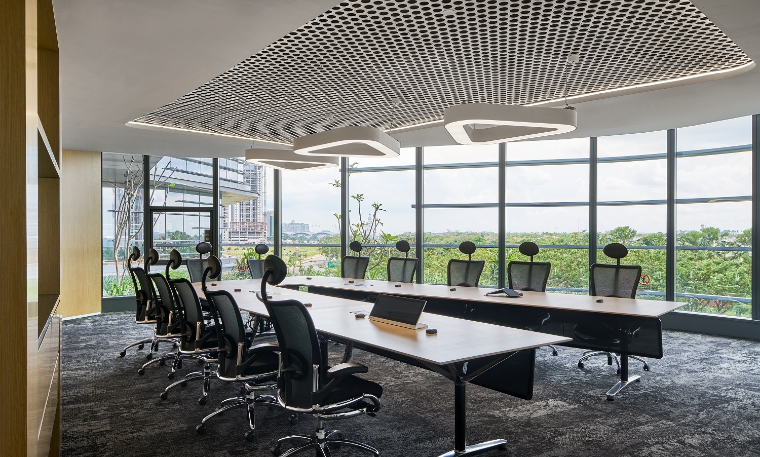 Gallery of Unilever Headquarters / Aedas - 7