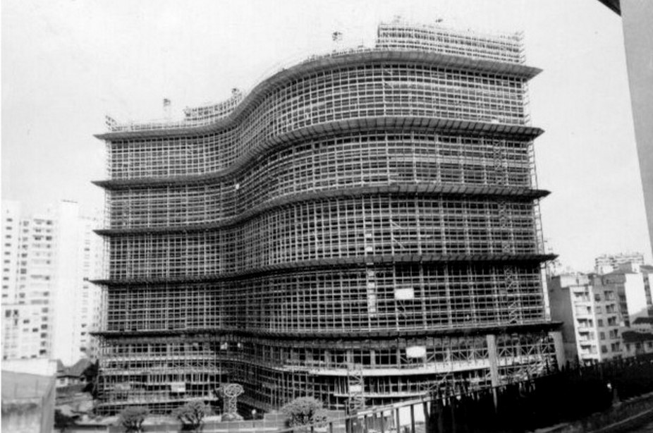 Galería de Clásicos de Arquitectura: Edificio Copan / Oscar Niemeyer - 13