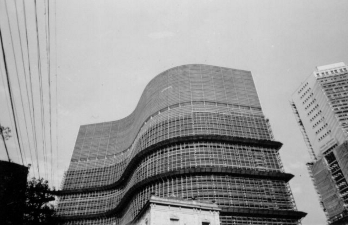 Gallery of Architecture Classics: Copan Building / Oscar Niemeyer - 11