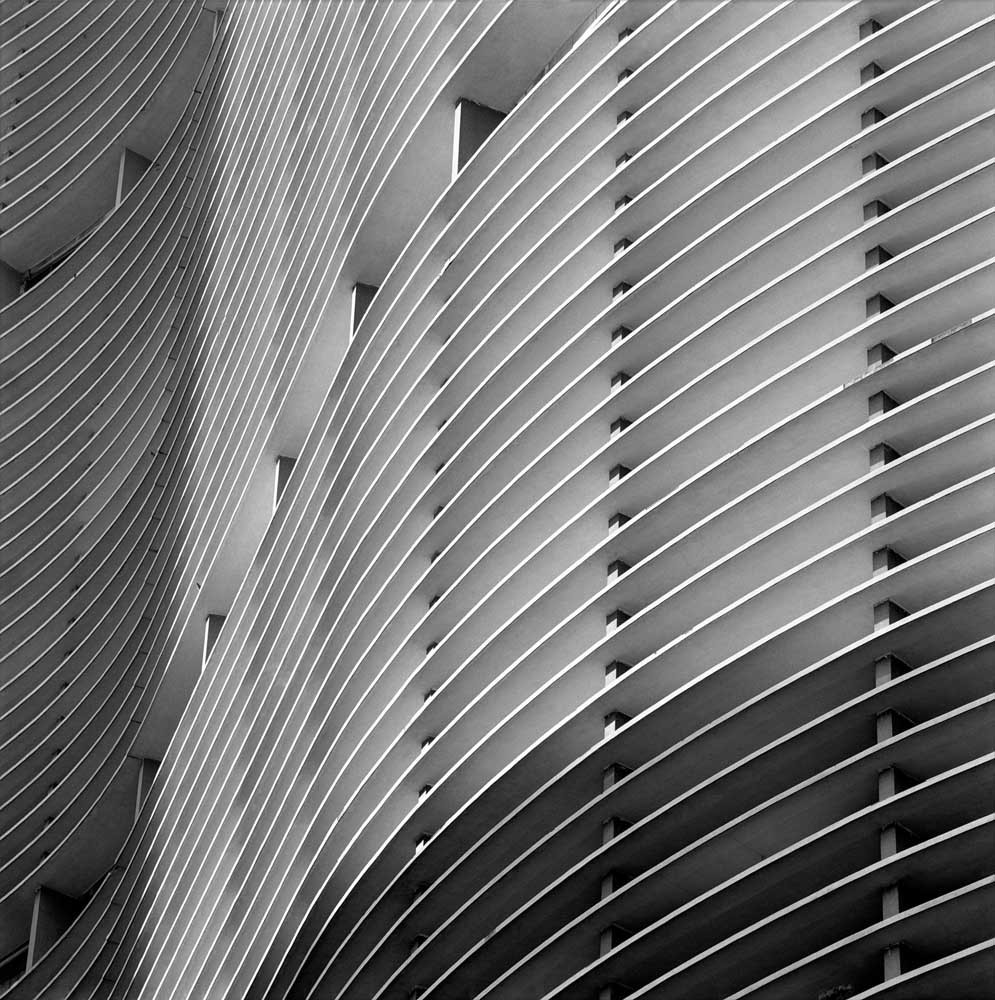 Gallery of Architecture Classics: Copan Building / Oscar Niemeyer - 11