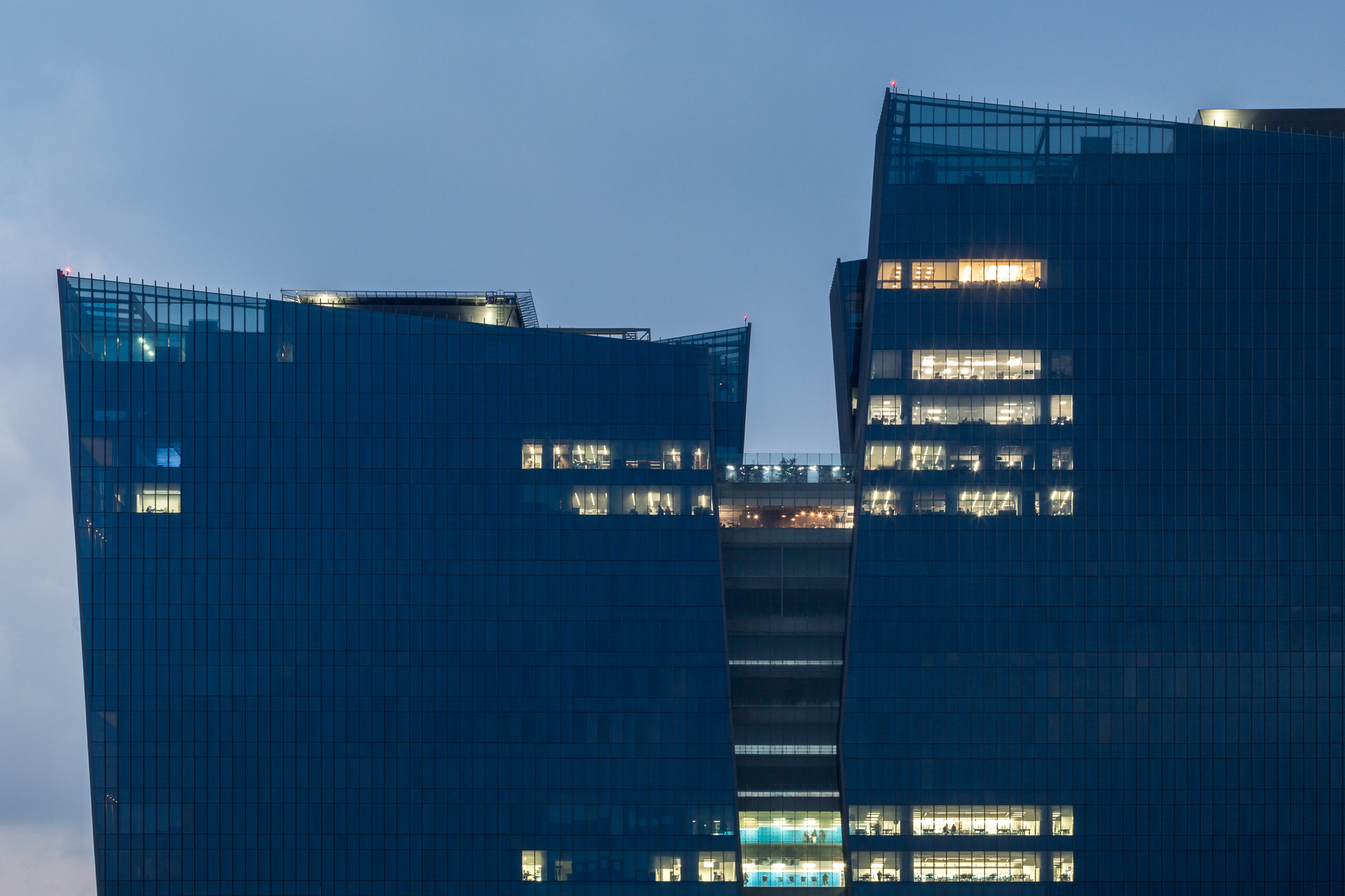 Gallery of Parque Toreo / Sordo Madaleno Arquitectos - 12