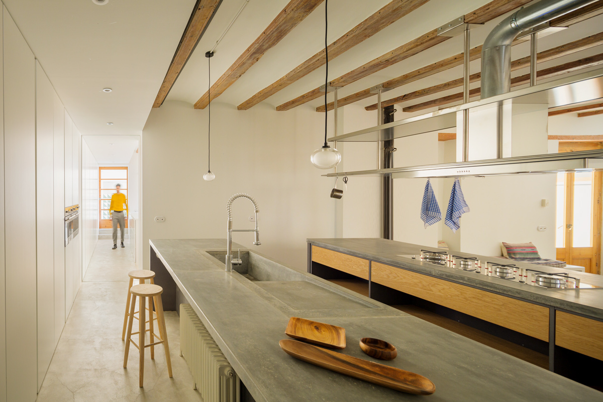 Gallery of THE BOOKCASE / nook architects - 4