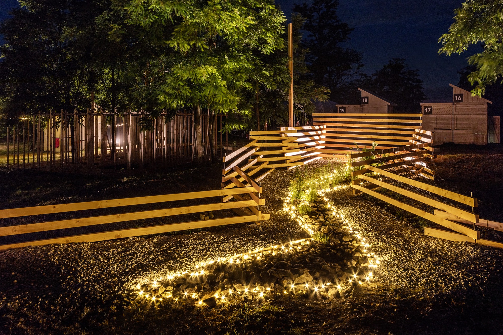 Gallery of Students Construct 7 Inhabitation Structures at Hello Wood's ...