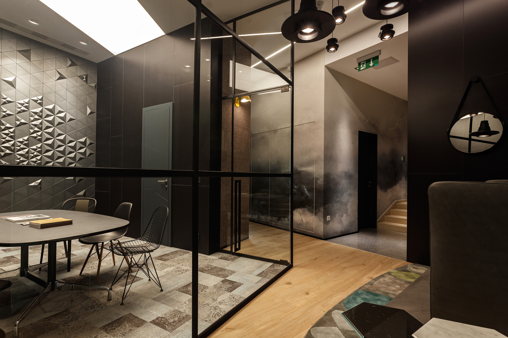 Gallery of pointONE showroom / Suto Interior Architects - 12