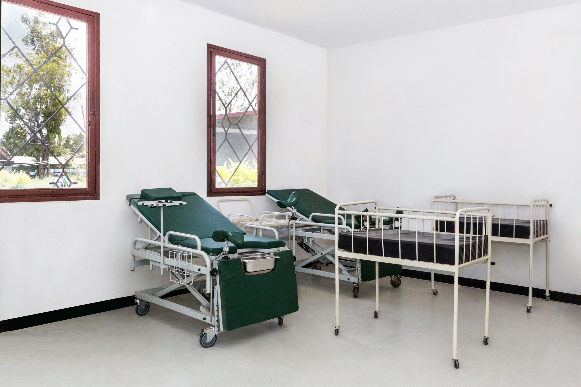 Gallery of Woldyia Maternity Center / Vilalta Studio - 15