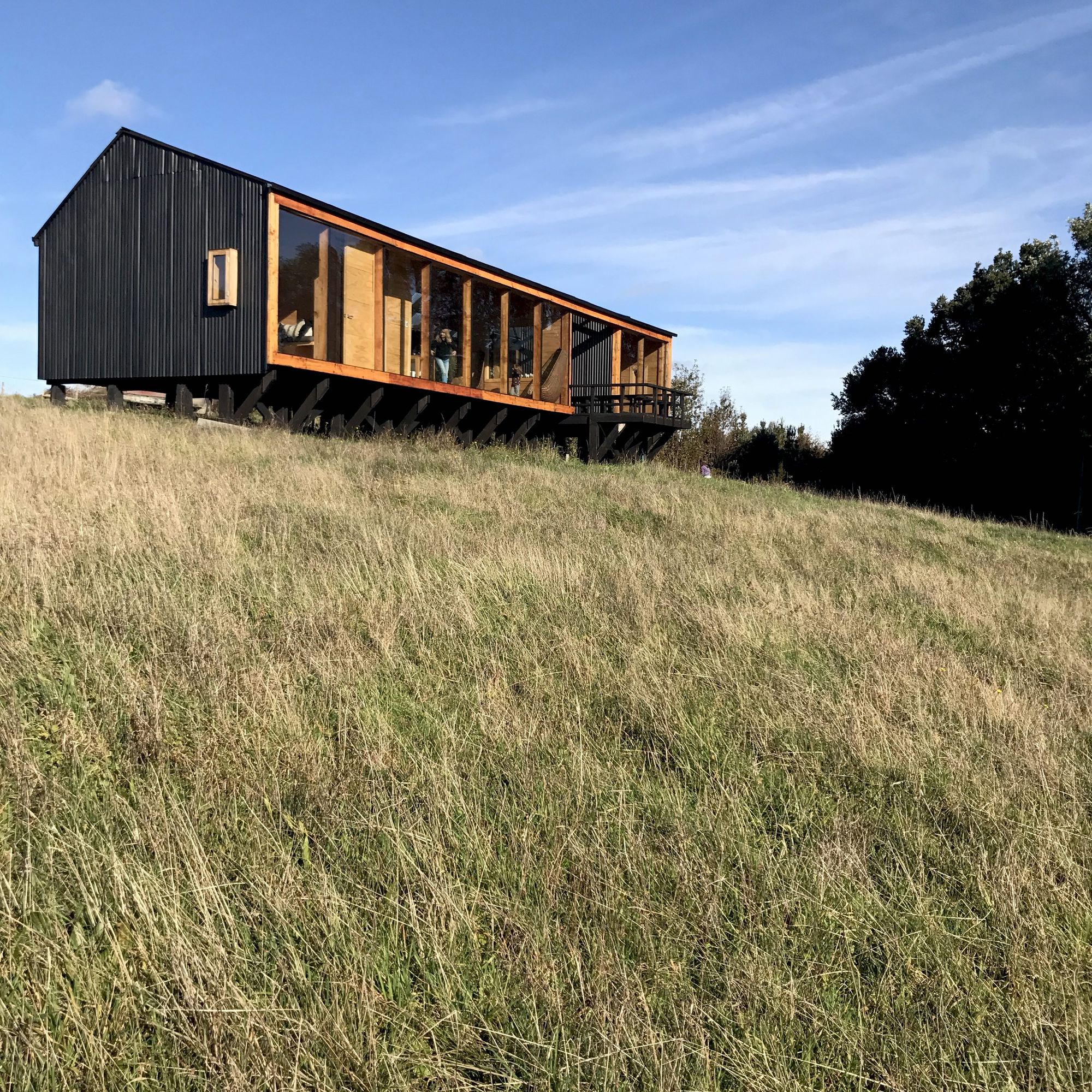 MÜLLER House / Ortuzar Gebauer Arquitectos | ArchDaily