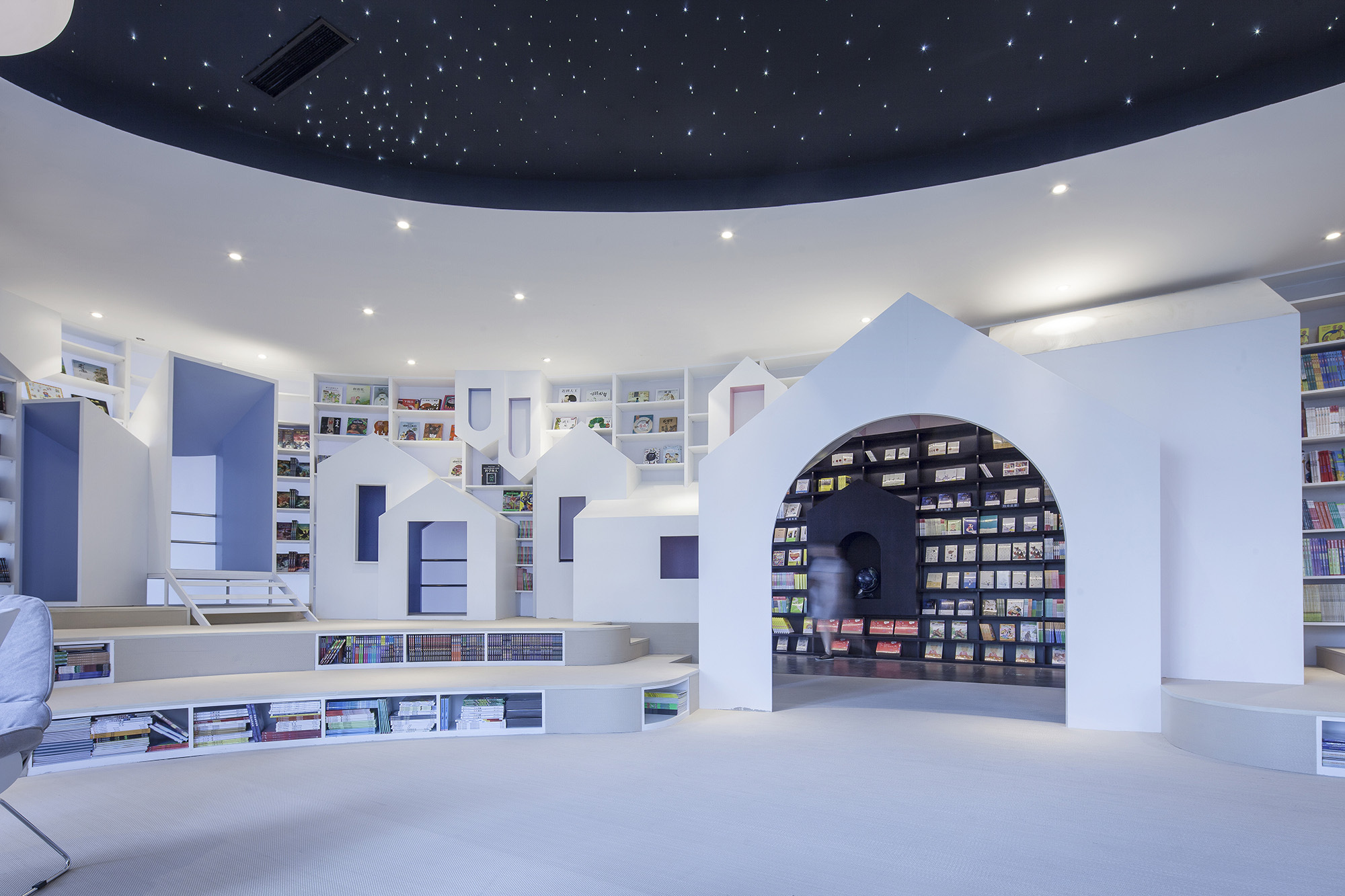 Gallery of Metal Rainbow-Zhongshu Bookstore in Suzhou / Wutopia Lab - 20