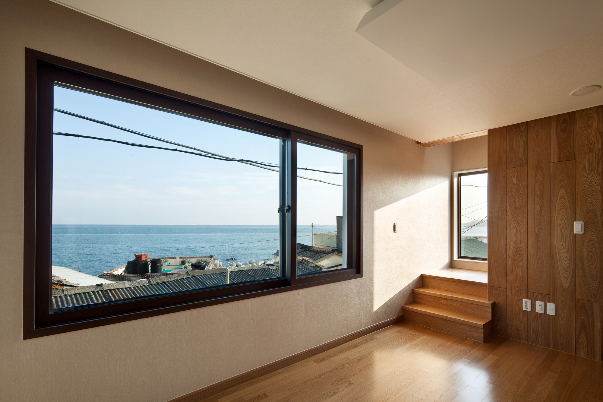 Gallery of Half House / Architects Group RAUM - 12