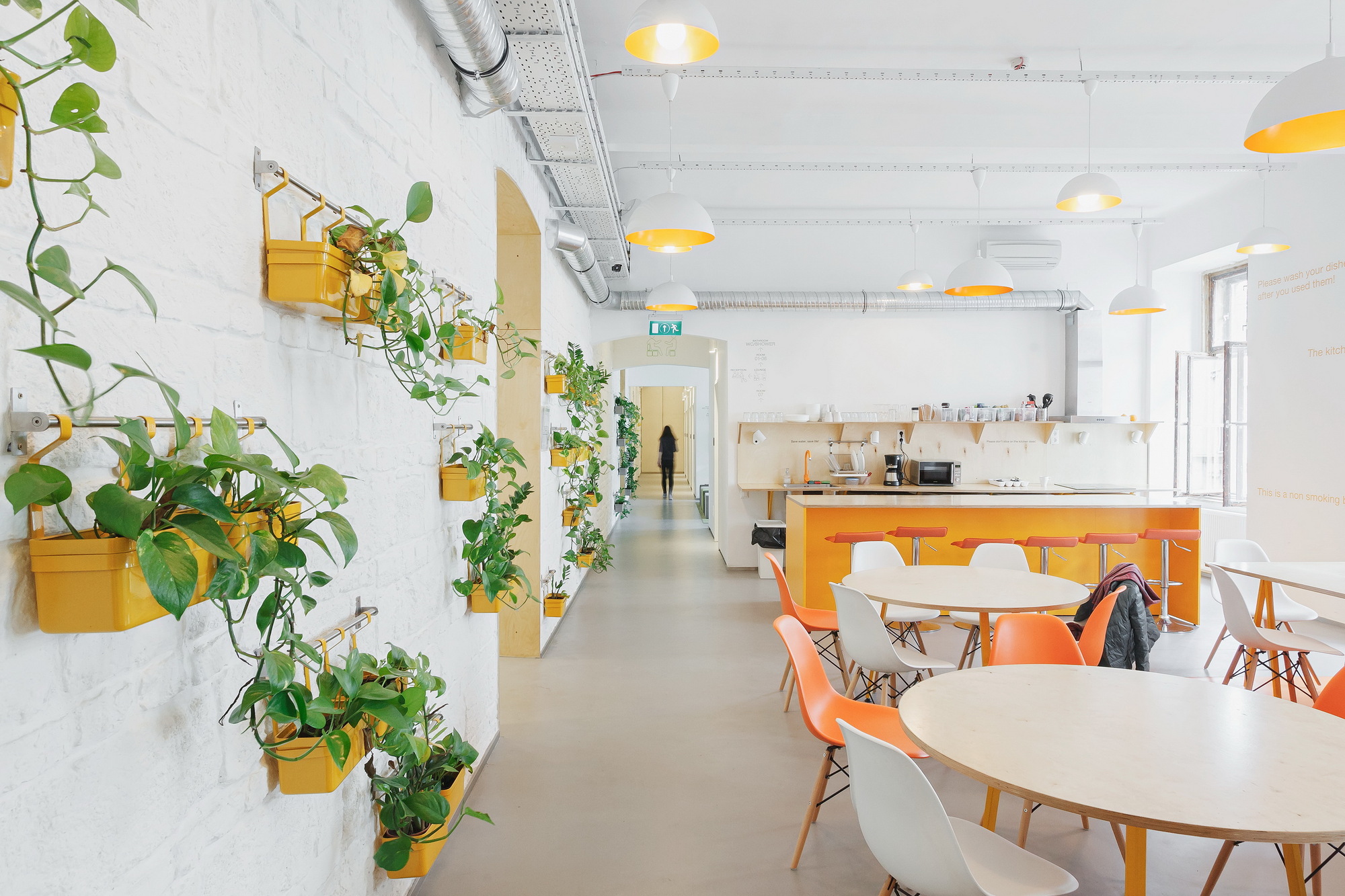 Gallery of FLOW Hostel / Partizan Architecture - 9