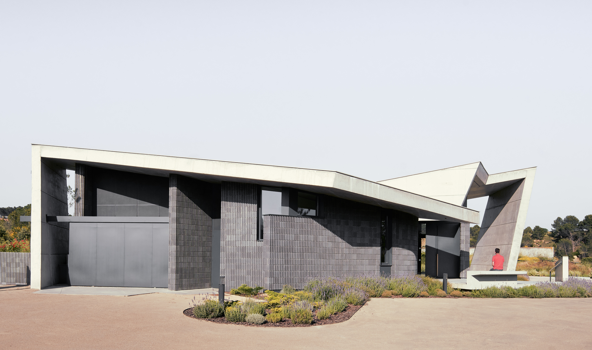 Galería de Crematorio de Igualada / Estudio Carme Pinós - 5