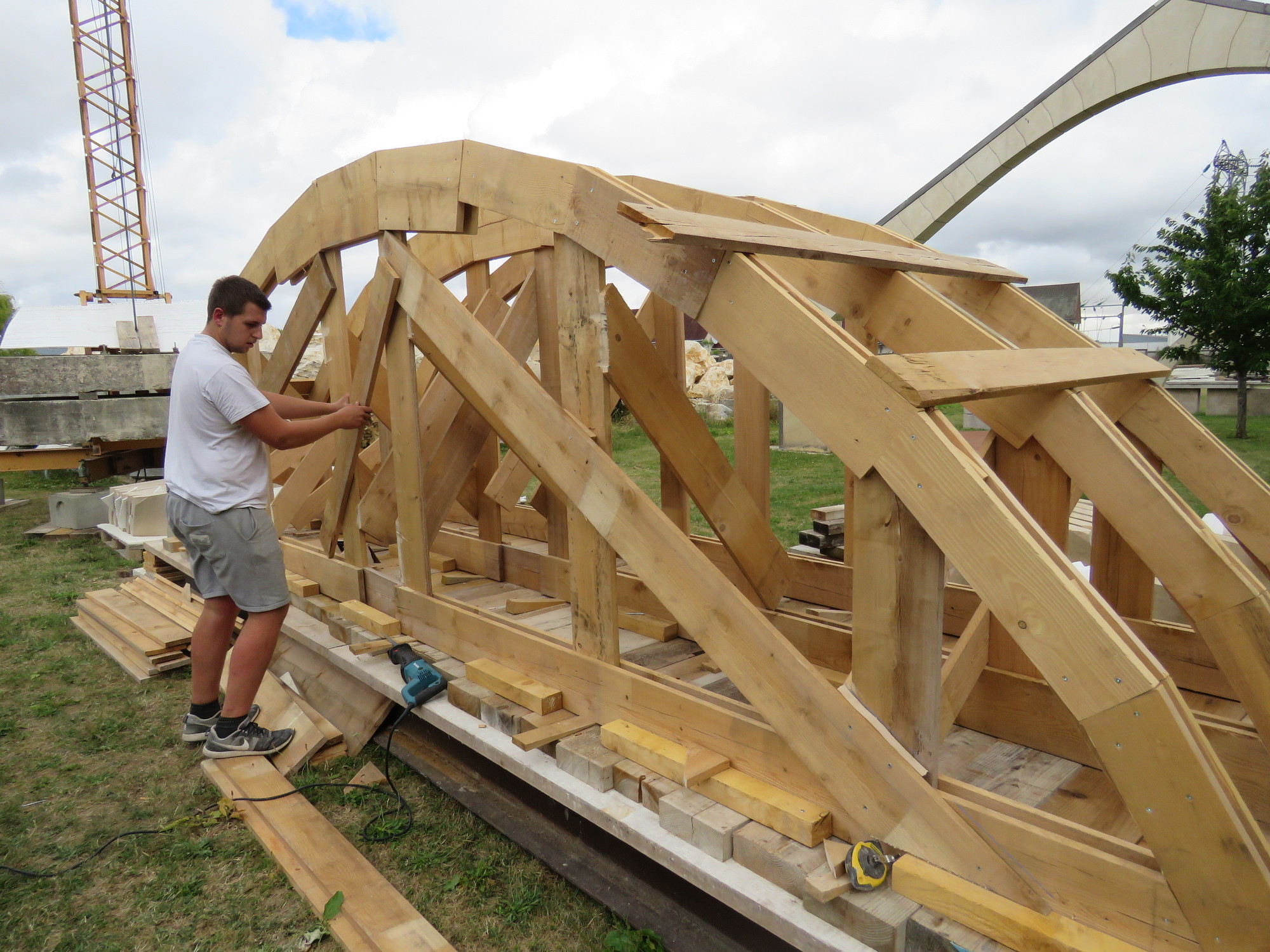 Gallery of This Stone Vault Prototype Creates Almost No Material Waste - 15