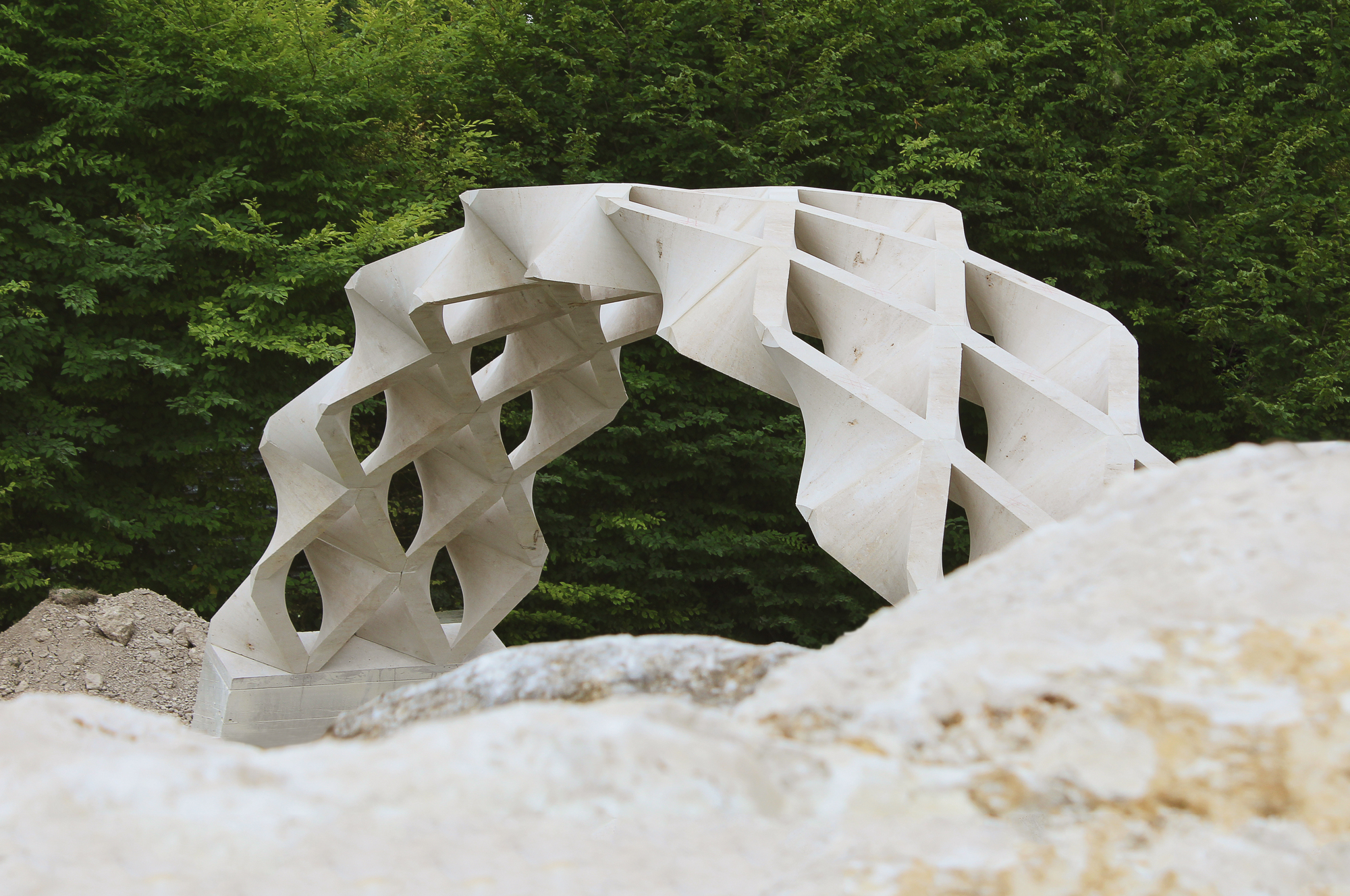 Gallery of This Stone Vault Prototype Creates Almost No Material Waste - 2