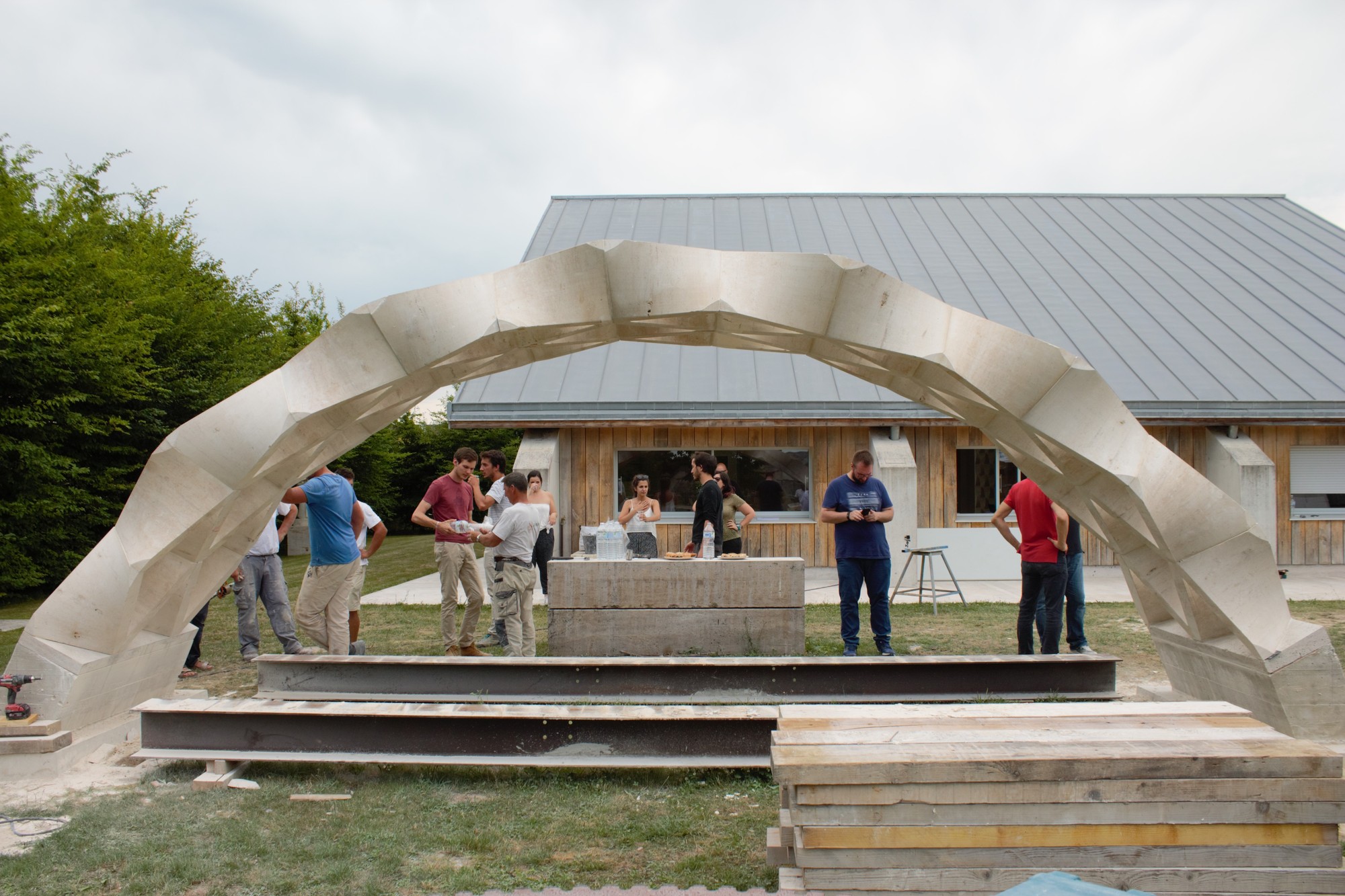 Gallery of This Stone Vault Prototype Creates Almost No Material Waste - 5