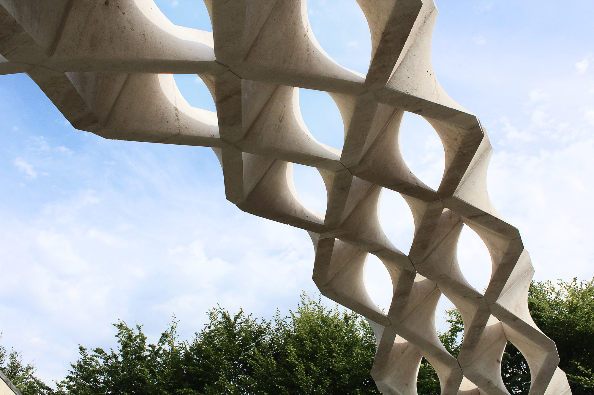 Gallery of This Stone Vault Prototype Creates Almost No Material Waste - 3