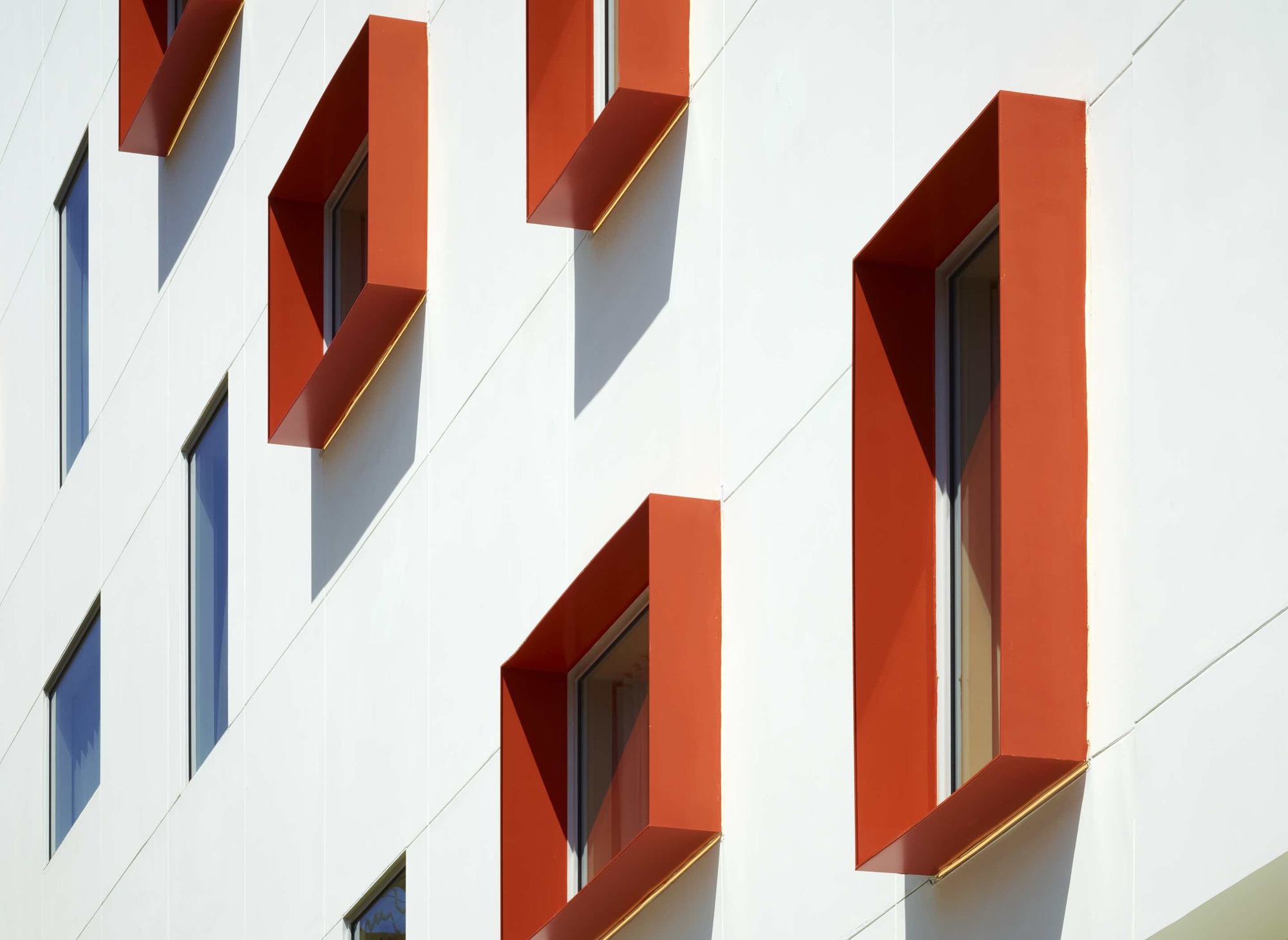 画廊 加州圣莫尼卡中心酒店 / Gwynne Pugh Urban Studio + Gene Fong Associates - 5