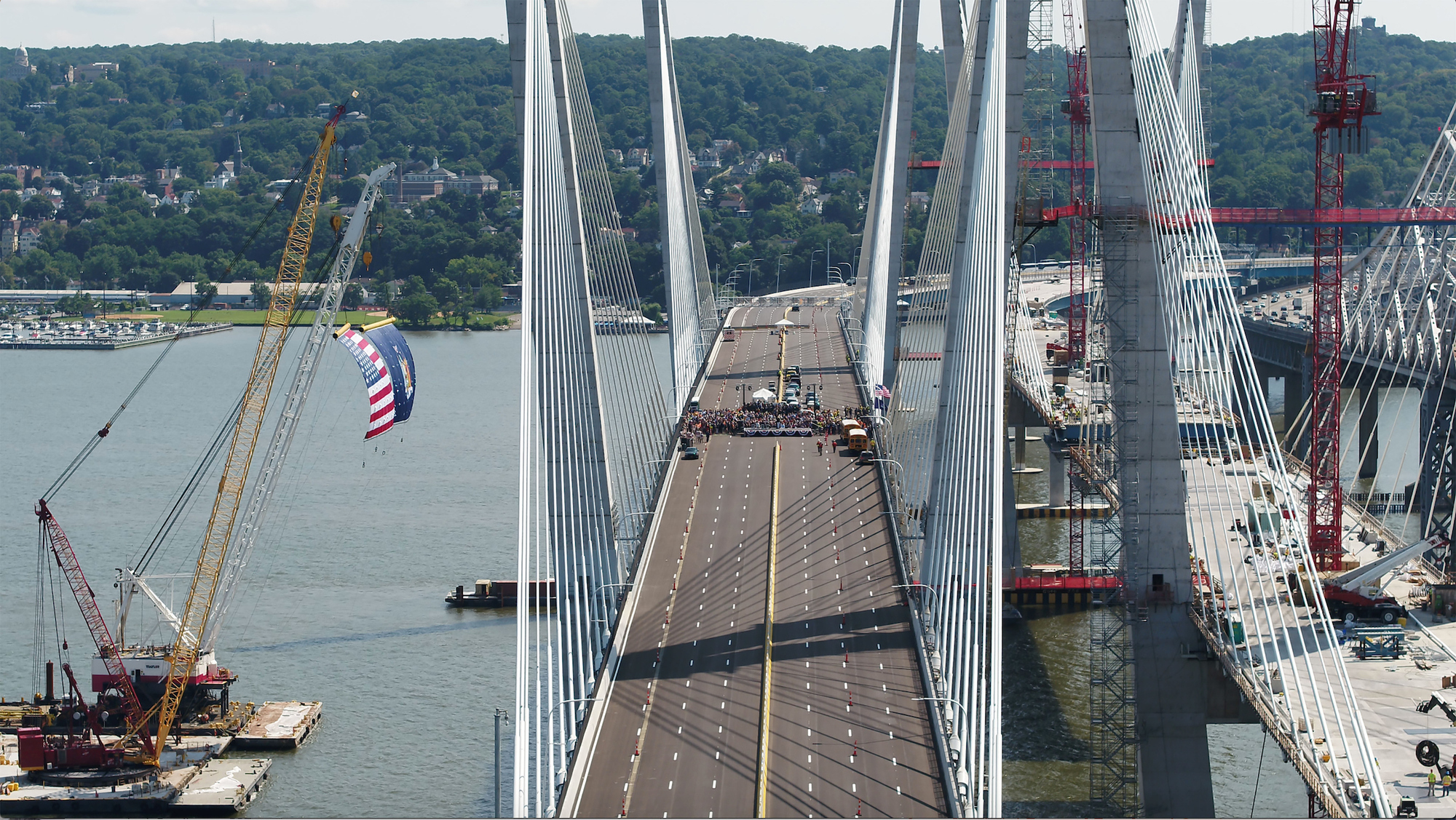 Gallery of New York's $4 Billion Tappan Zee Bridge Project Set to Open ...