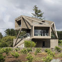 Simple House / Moon Hoon | ArchDaily
