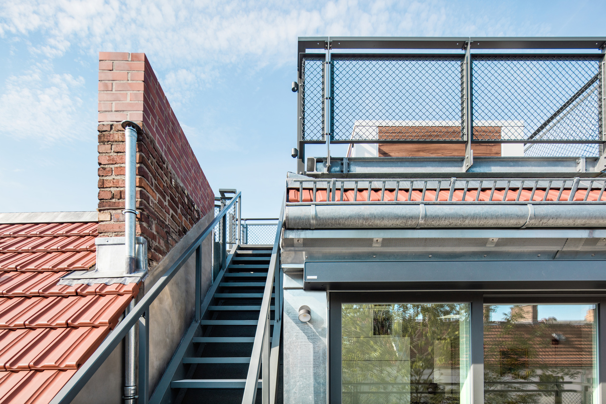 Gallery of Attic Conversion DSN - Rear Building / Club Marginal ...