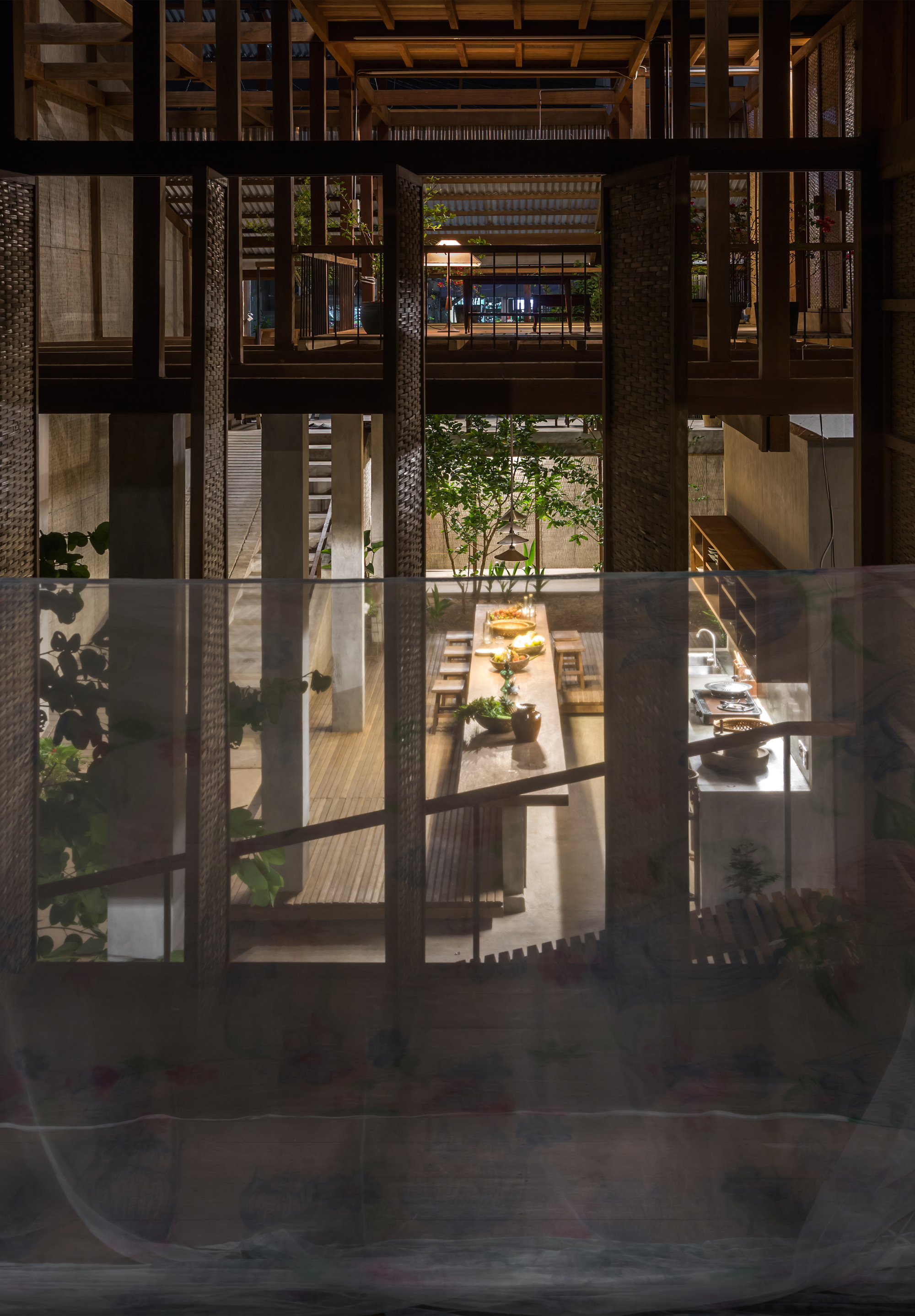Gallery of House in Chau Doc / NISHIZAWAARCHITECTS - 19