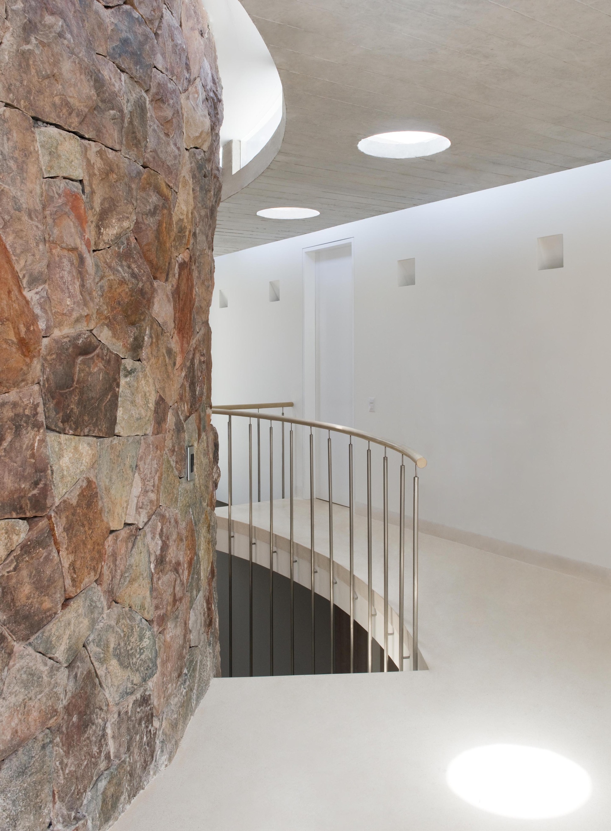 Gallery of Ronda House / Marina Vella Arquitectura Urbanismo - 10