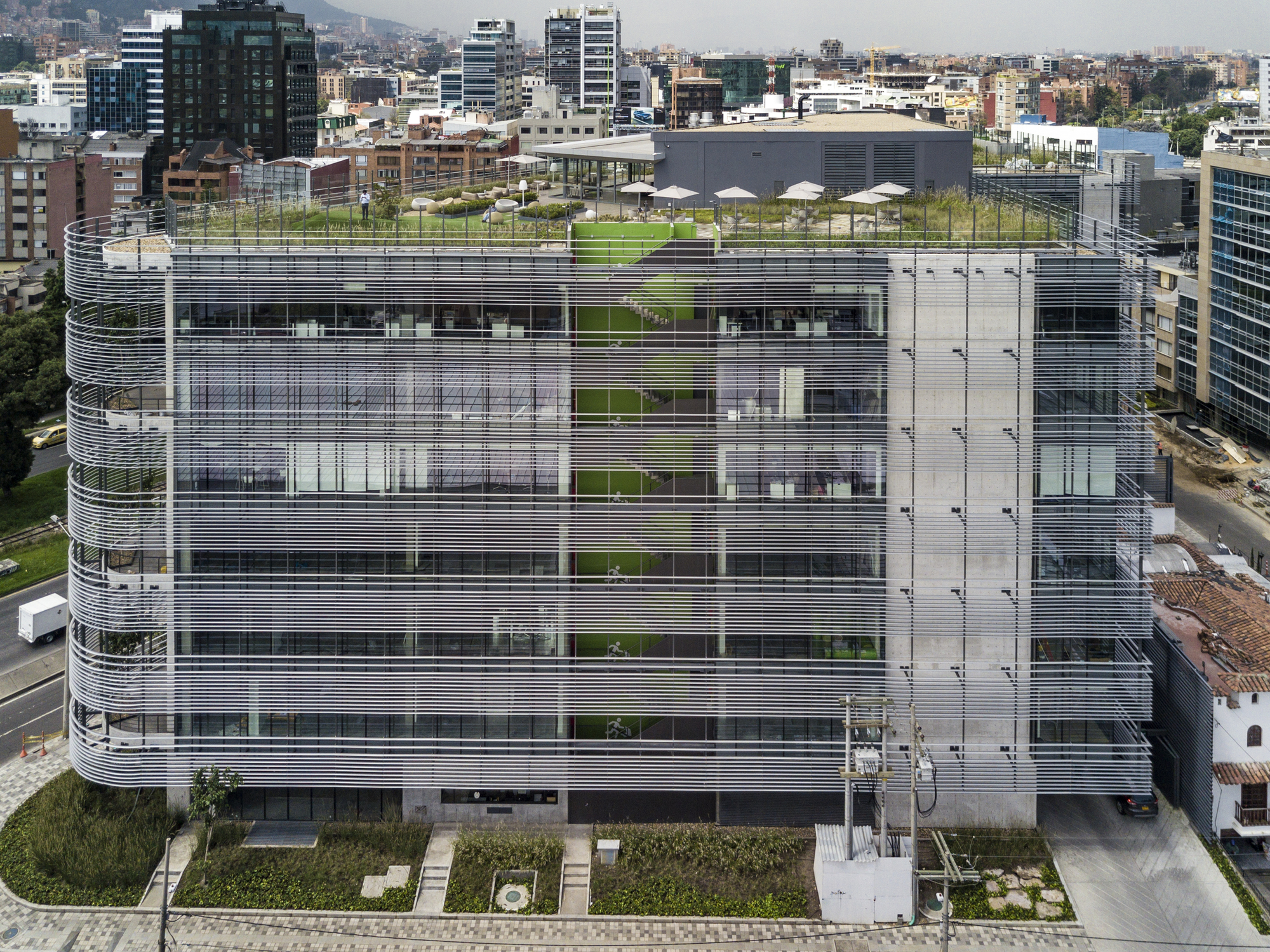 Gallery of Naos Business Campus / aRE - Arquitectura en Estudio - 23