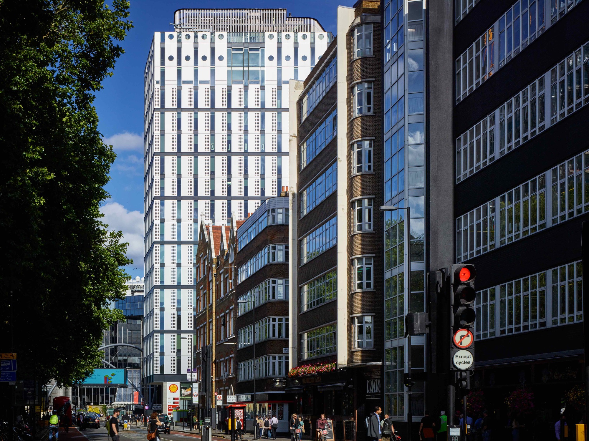 Gallery of White Collar Factory / Allford Hall Monaghan Morris - 31