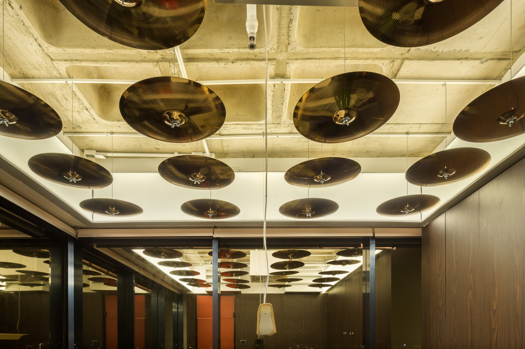 Galeria de Studio Sol / Todos Arquitetura + Estudio Guto Requena - 18