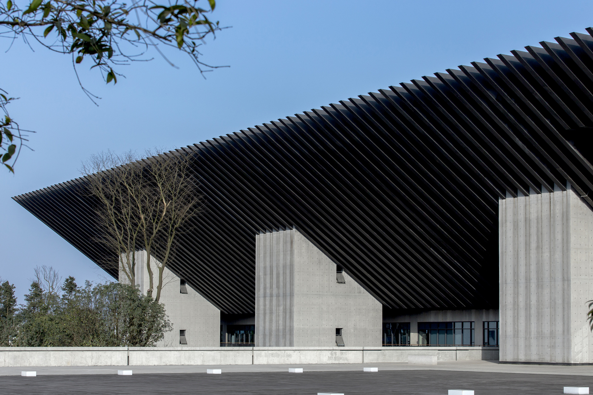 Gallery of Chengdu Aerospace Superalloy Technology Campus / Tanghua ...