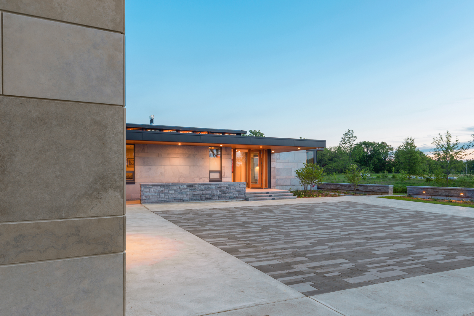 Gallery of Millgrove House / Toms + McNally Design - 9