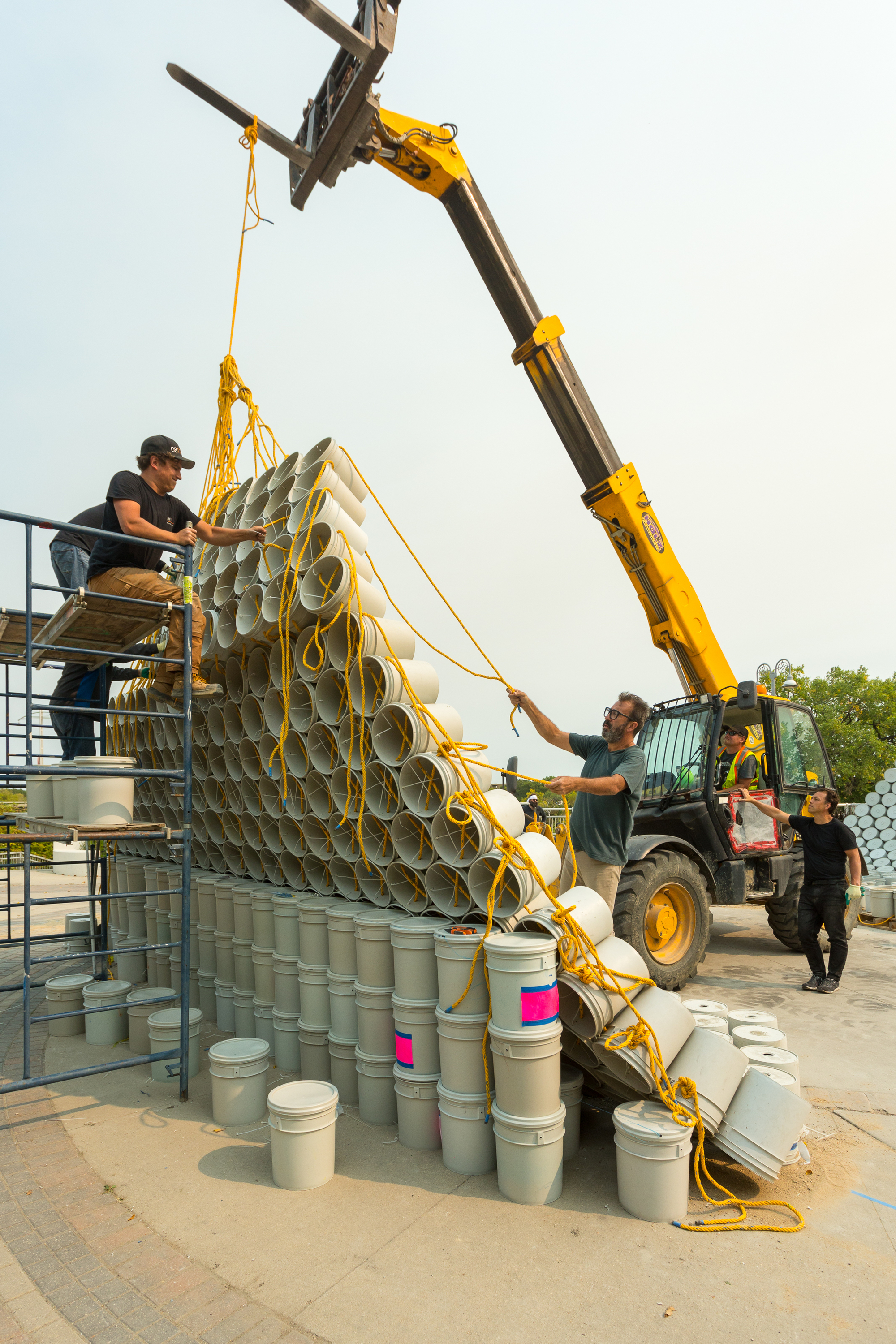 Gallery of "One Bucket at a Time" Pavilion Creates Waves in Winnipeg - 4