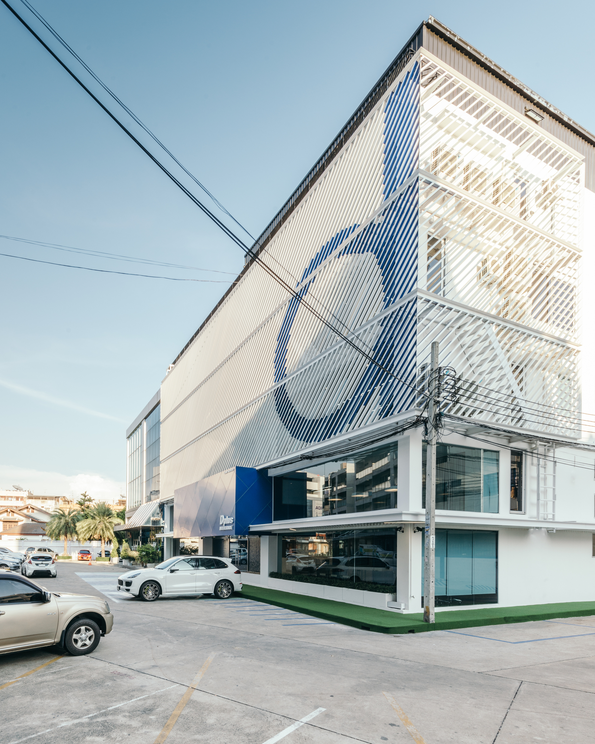 Gallery of Dplus Intertrade Head Office / Pure Architect - 6