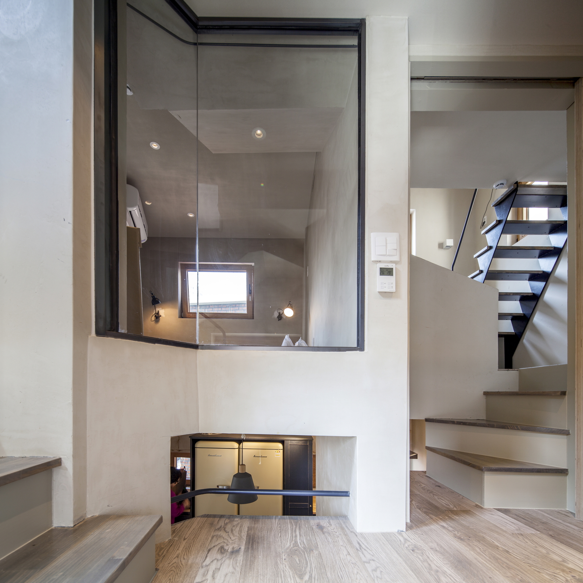 Gallery of Crevice House / ThEPlus Architects - 8