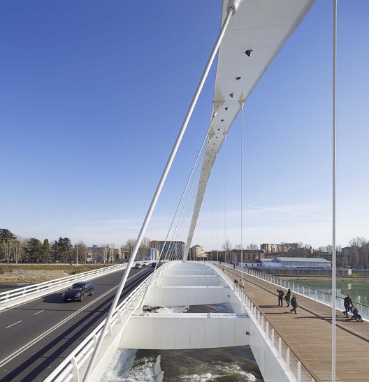 Cittadella Bridge / Richard Meier & Partners | ArchDaily