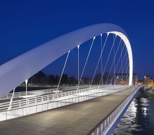 Cittadella Bridge / Richard Meier & Partners | ArchDaily