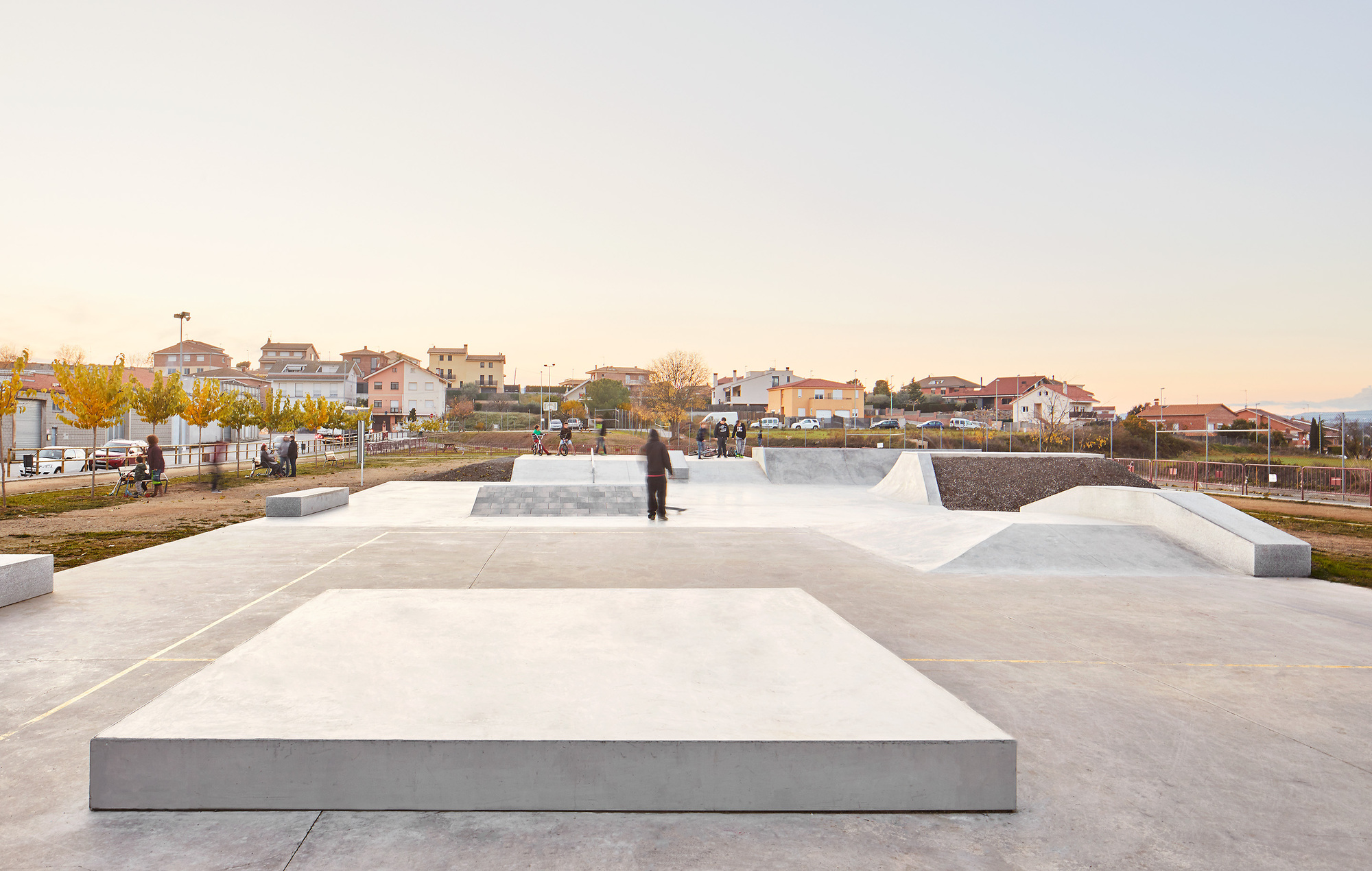 Gallery of Navarcles SKATEPLAZA / PMAM + SKATE ARCHITECTS - 14