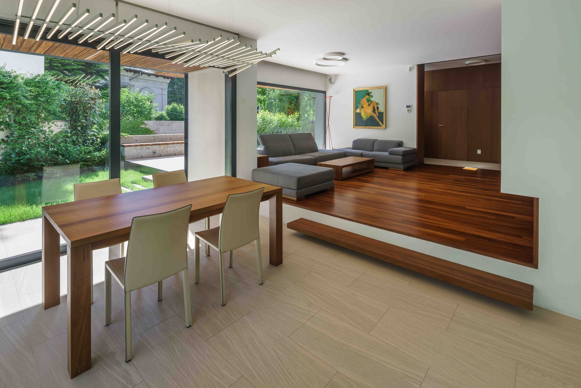 Gallery of Racovita House / Corina Dindareanu - 30
