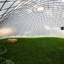 Inexpensive, Easy-to-Build Gridshell Pavilion Uses Air-Filled Cushions ...