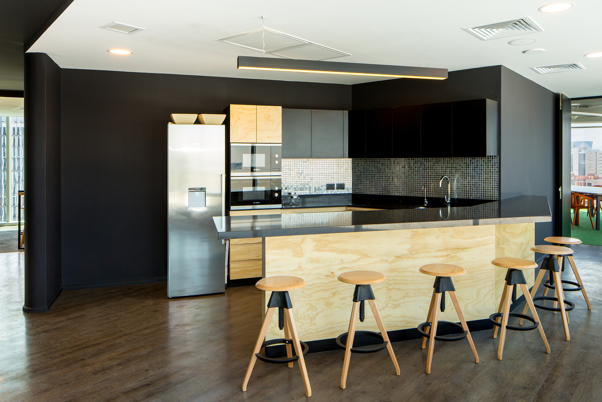 Galería de Coffee Areas, espacios de reunión y café al interior del ...
