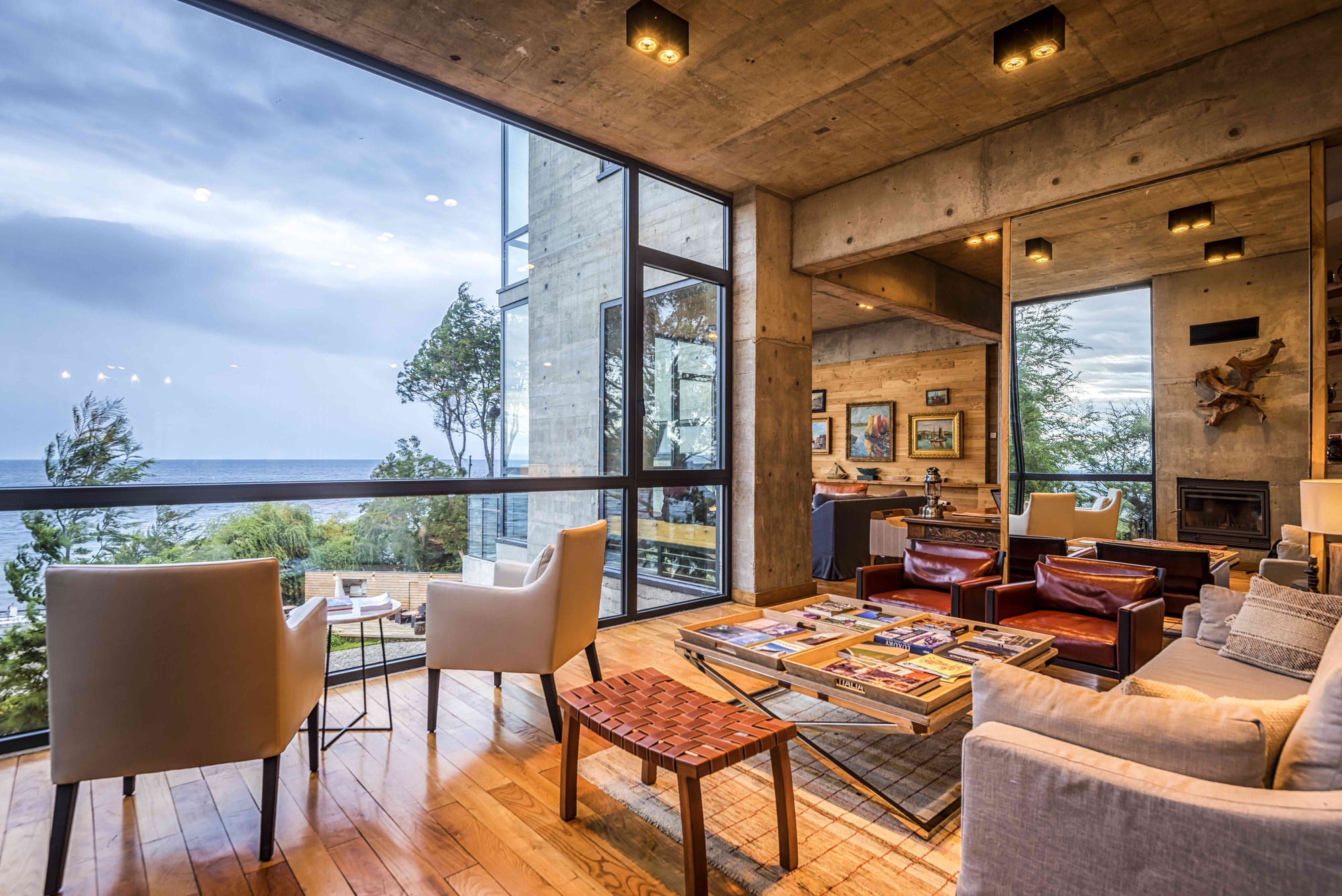 Gallery of AWA Hotel in Puerto Varas / Arquigestion - 8