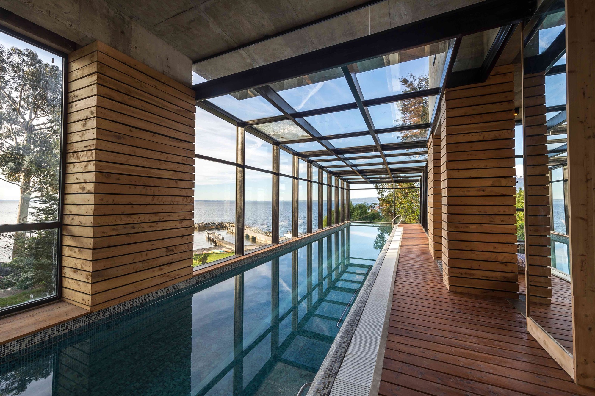 Gallery of AWA Hotel in Puerto Varas / Arquigestion - 11